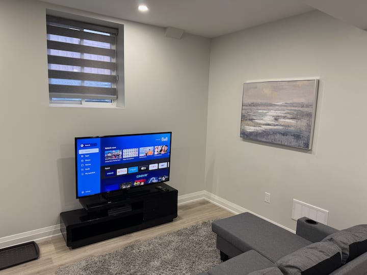 Paris Scenic Getaway, 2 Bed, 1 Bath, Cozy Home - Burford, ON, Canada