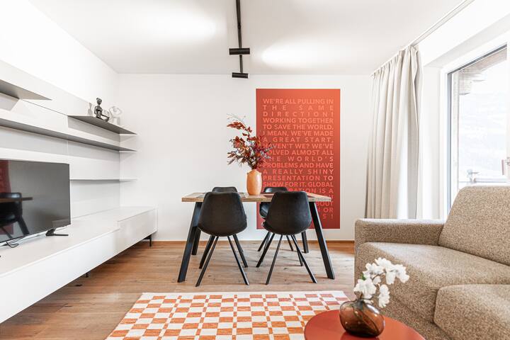 Stylish Flat With Balcony - Alpbach