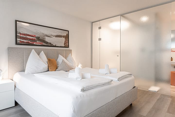 Stylish Flat With Balcony - Alpbach