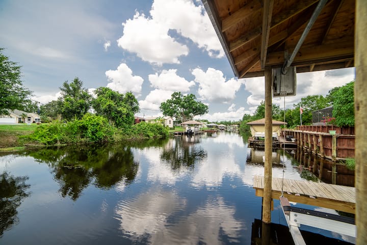 Brand New Home
With Water Access To Lake June. - Lake Placid, FL