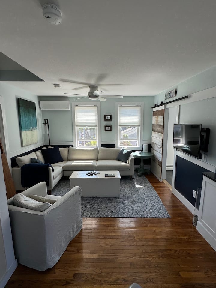 West End 2br With Roof Deck! Steps To Tea - Provincetown, MA