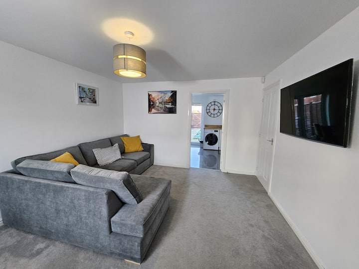 Da1- Modern 3 Bedroom House Long Stays/contractors - Dartford