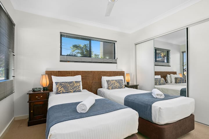 3 Bedroom Apartment - Cairns