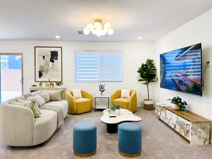 5br 8 Beds Modern Home •Arcade Game•near Strip - Las Vegas, NV