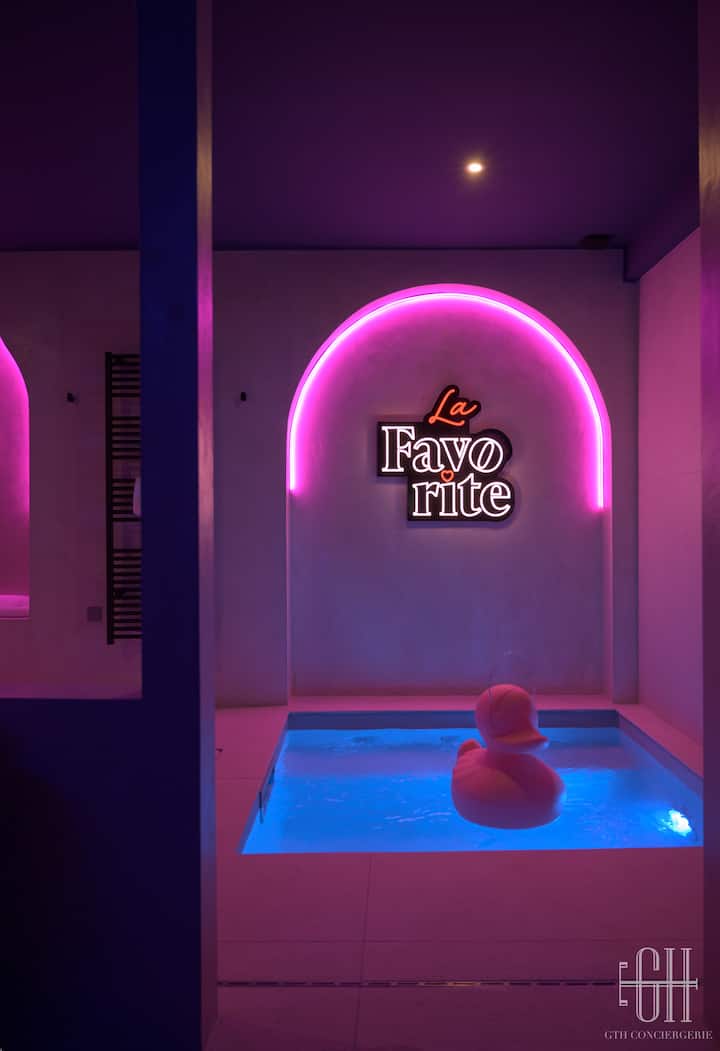 Love-room - ÉVasion Sensuelle -Piscine - Climatisé - Indre-et-Loire