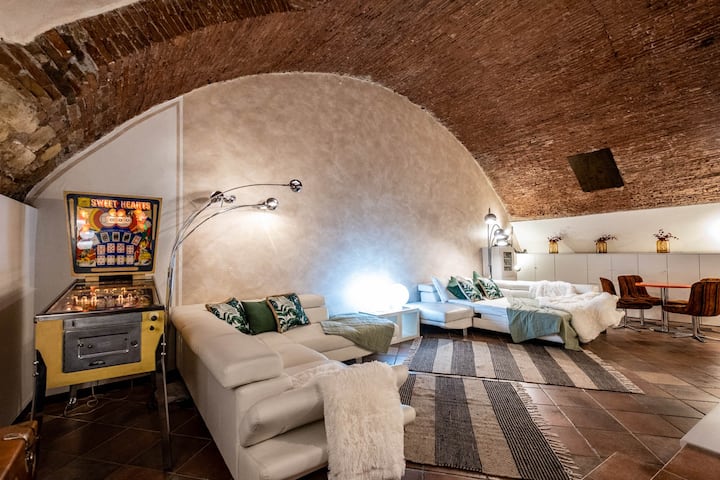 [Luxe In The City] Juliet's House - Verona
