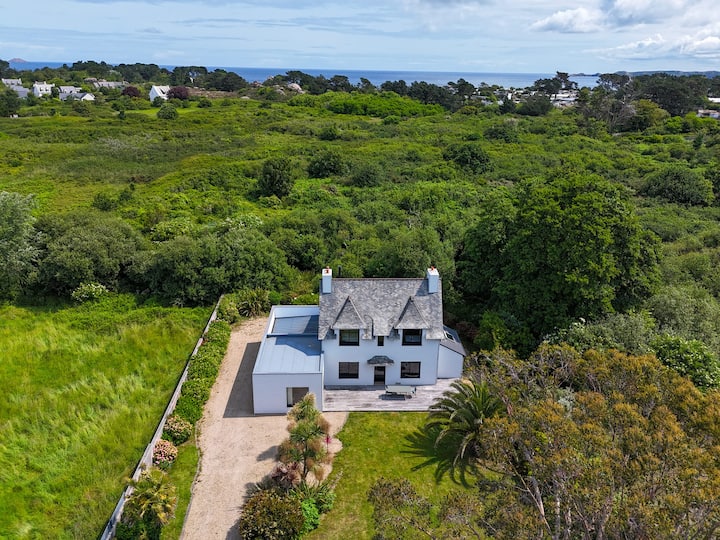 Maison Tout Confort Au Cœur De Ploumanac'h - Perros-Guirec