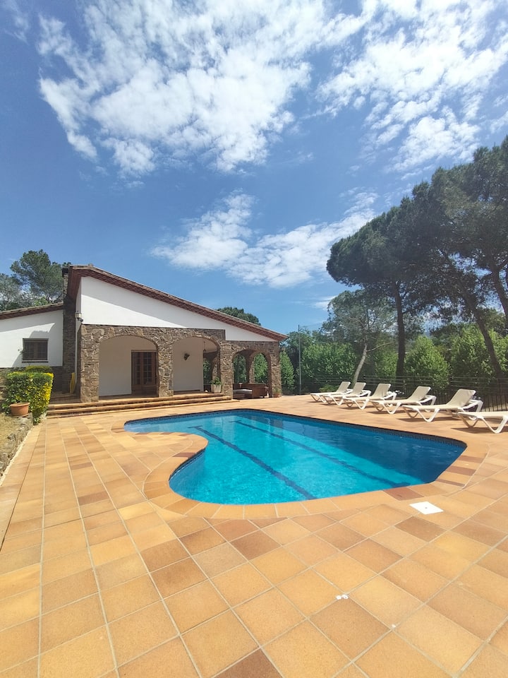 Casa Junto A Campo De Golf A Los Pies Del Montseny - Gualba