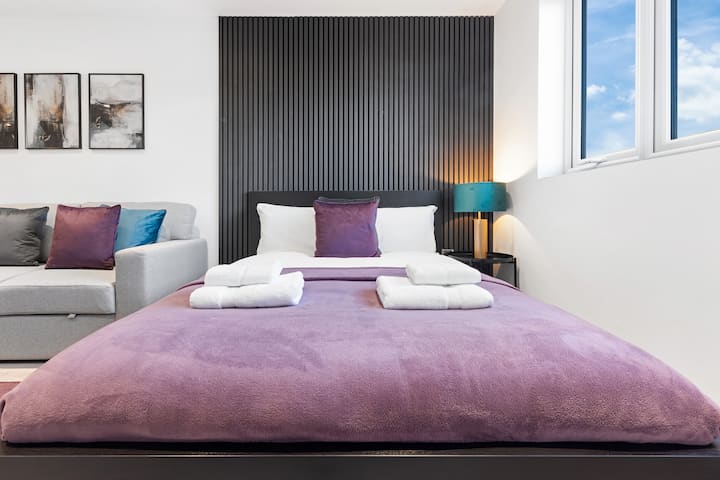 Modern Studio | Near Station | Central London - London