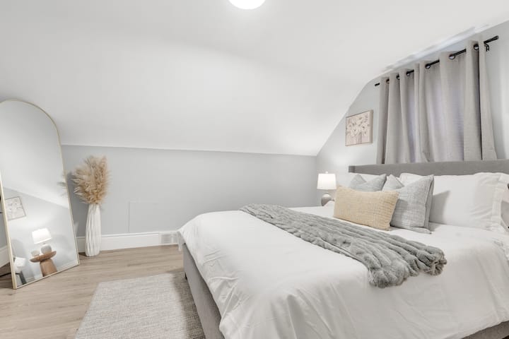 Séjour Dans Un Logement De 4 Chambres Près Des Chutes Du Niagara | Escapade En Famille - Niagara Falls