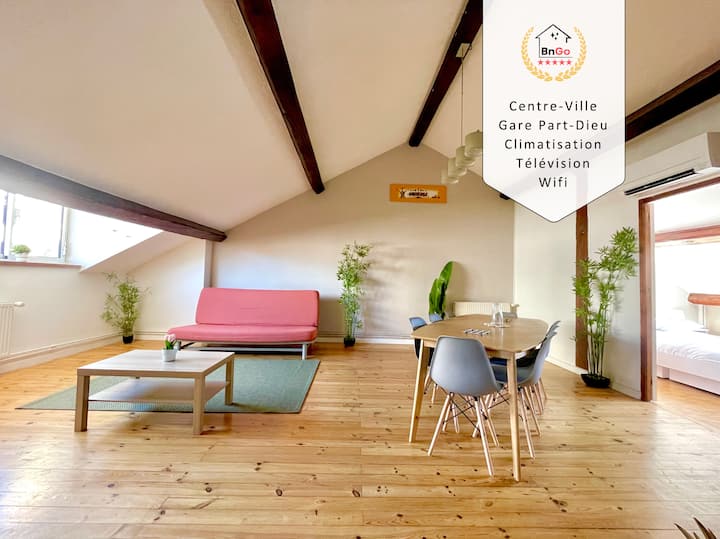 Bngo | Le Spacieux | 9 Pers, Clim, Parking, Gare - Villeurbanne