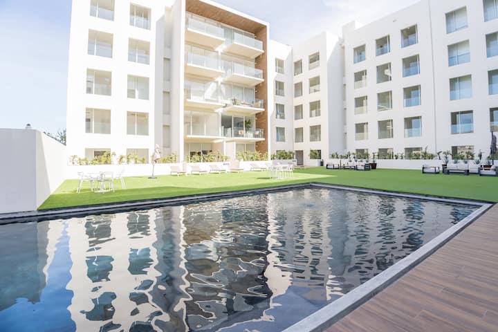 2br Condo With Pool & Walkable Everything - Cabo San Lucas