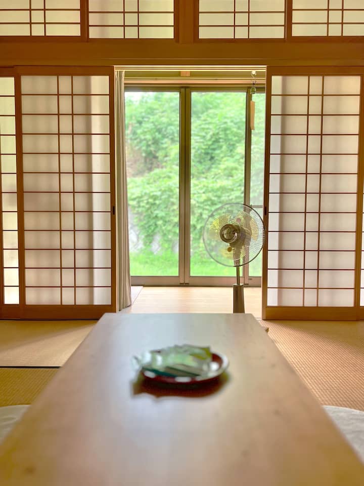 山麓の別館｜伝統的な日本家屋｜一日一組限定｜2〜6名｜無料駐車場3台｜貸切 - 사이조시