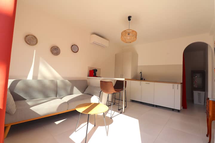 T2 Confort Sur Ajaccio - Clim - Wifi - Parking - Ajaccio