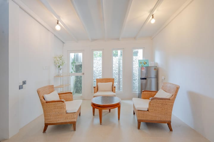 3-bedroom Villa / Incredible Snorkeling & Sunsets - Maldives