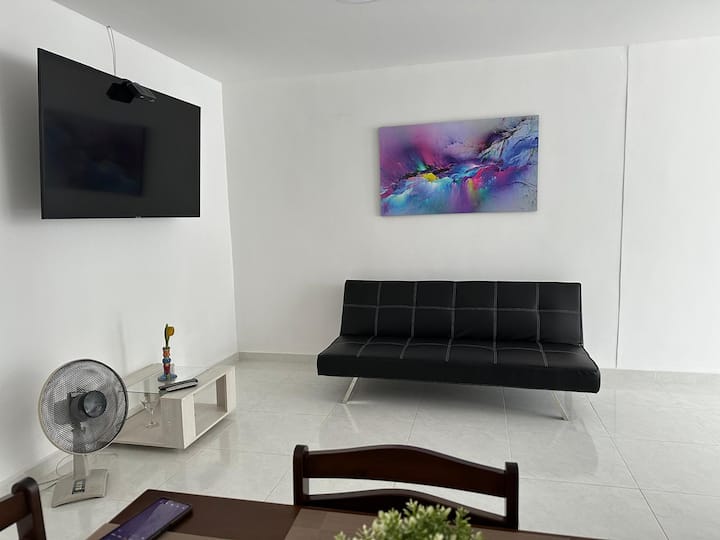 Comodo Apartamento Nuevo En El Norte De Cali - Cali