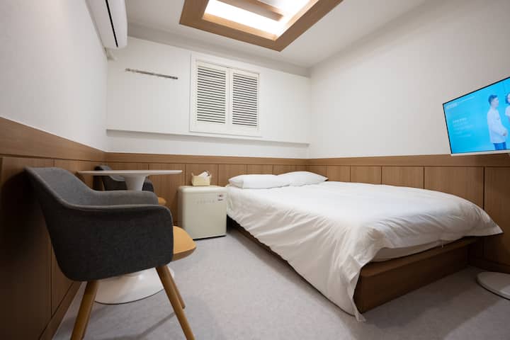 #105 New 오픈 특가 합정역 망원역 도보 7분 Pogn Hapjeong - Seoul