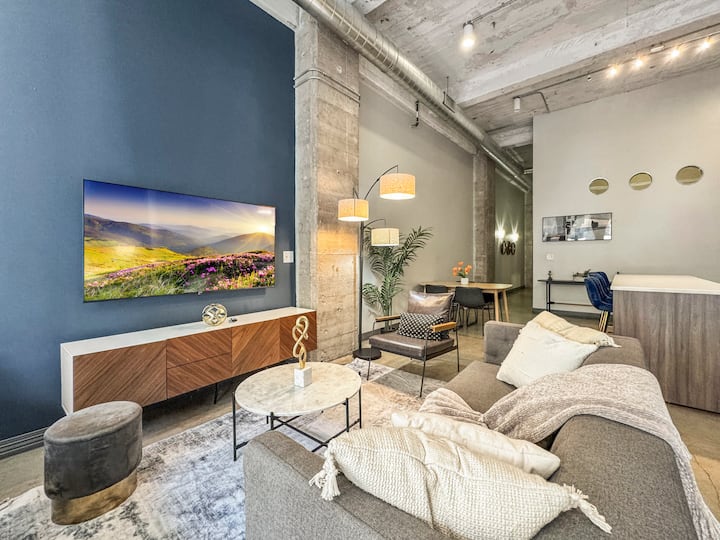 Elegant 2bd | Dt Dallas | Sleeps 10 | Free Parking - Greenland Hills - Dallas