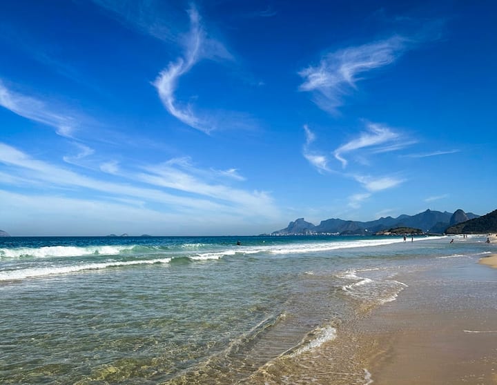 Praia De Piratininga Espaçosa - Niterói