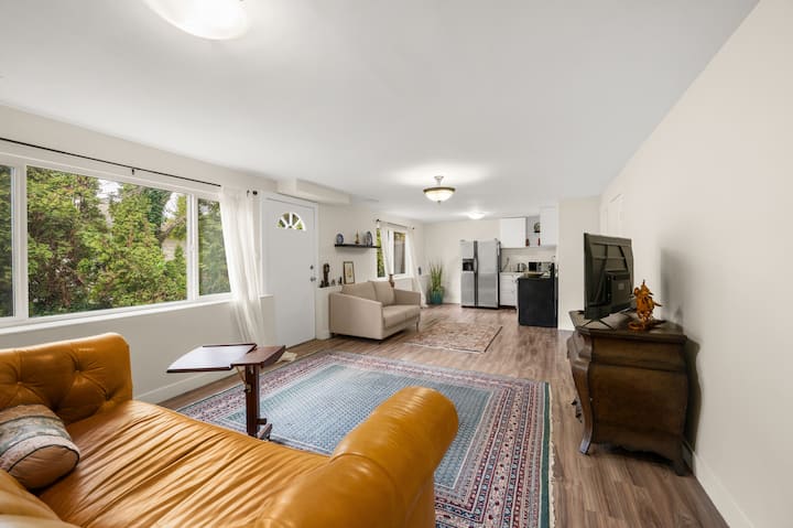 Peaceful Delbrook Home –Classic ~ Ev Ready - North Vancouver