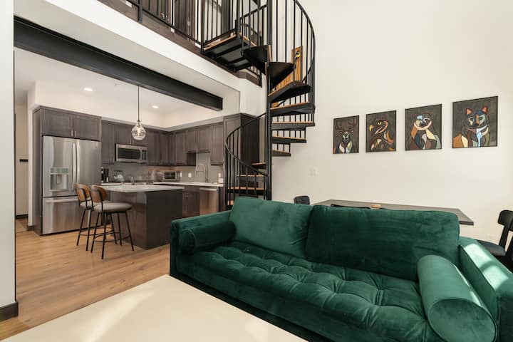 Downtown Winter Park W/ Hot Tub - Winter Park, CO