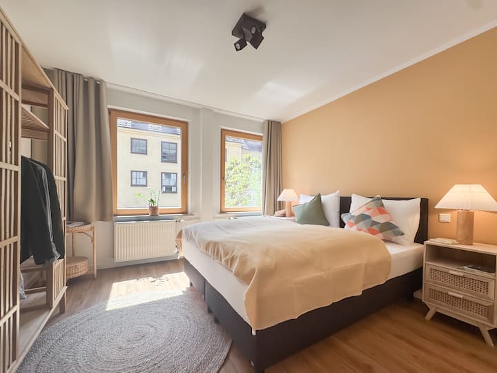 Dune Serenity: Stilisches Xl Apartment Im Zentrum - Nuremberg