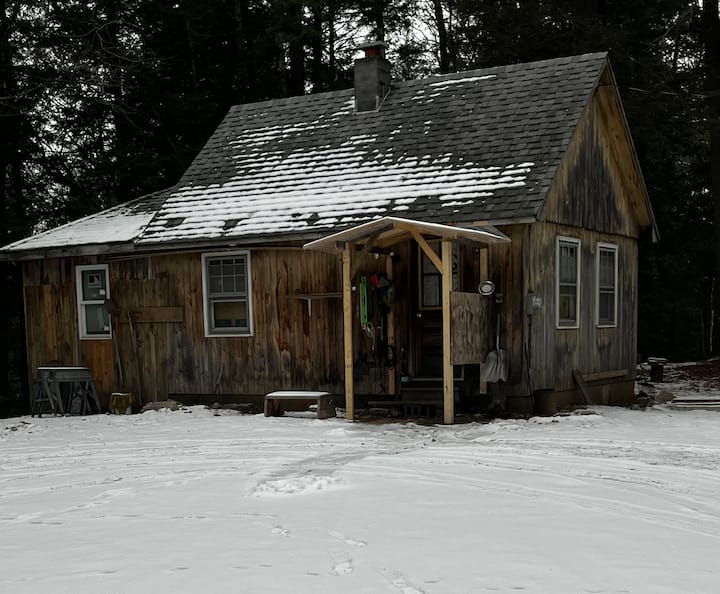 Rustic Cabin In Chesterfield, Nh - Brattleboro, VT