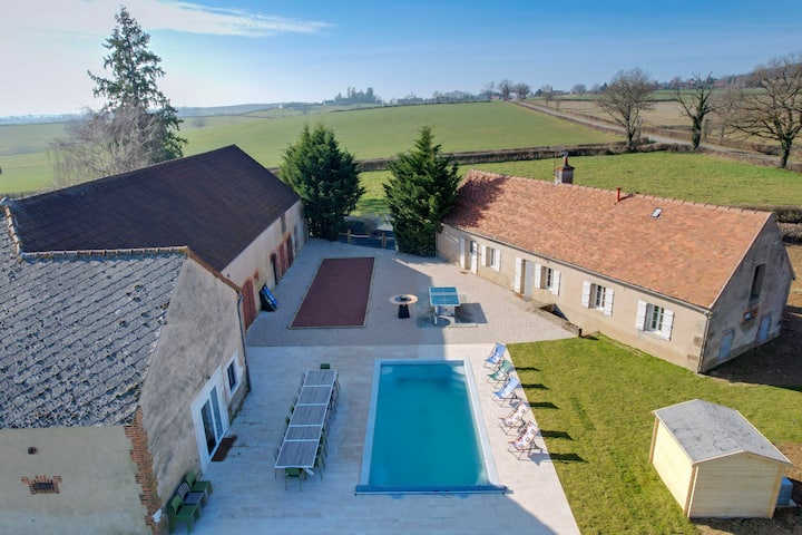 Sovilla Fougères - Piscine - Basket - 30p. - Bourbon-Lancy