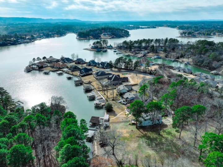 Lakeside Retreat•private Dock•4 Miles From Oaklawn - Hot Springs, AR