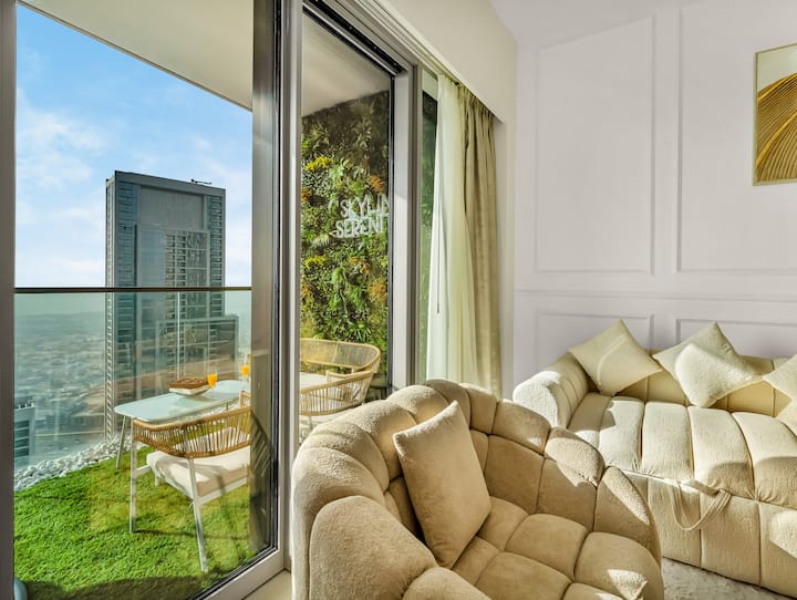 Skyline Vista Mare 2br | Persian Gulf Views - Dubai
