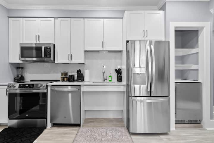 Citylights Condo+3bed+privateparking+ No Steps - Washington, D.C.