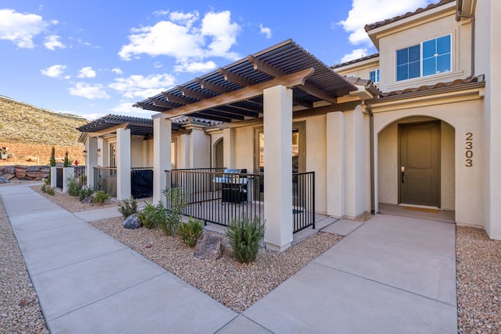 Home Away From Home *Pool+pickleball* Babyfriendly - Washington, UT