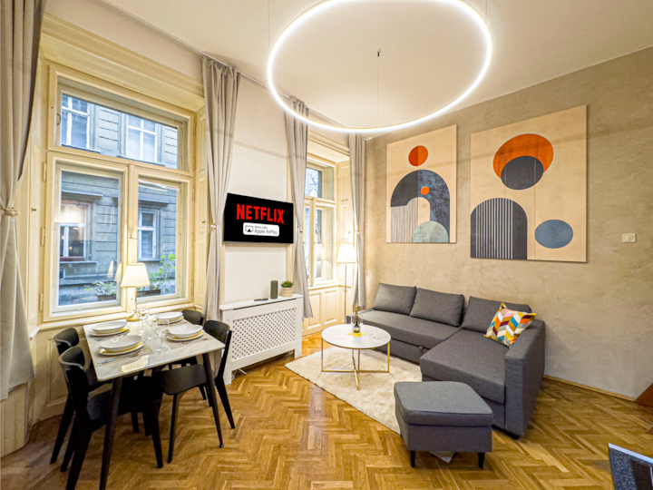 Art Historic Studio • City Center • Wenceslas Sq - 프라하