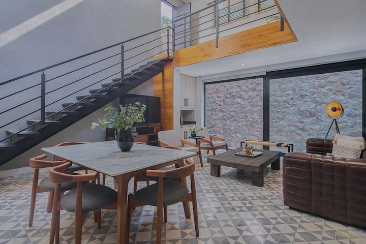 Sma Casita 2 Story W/ Terrace 3br/3.5ba 6 Pax Pool - San Miguel de Allende
