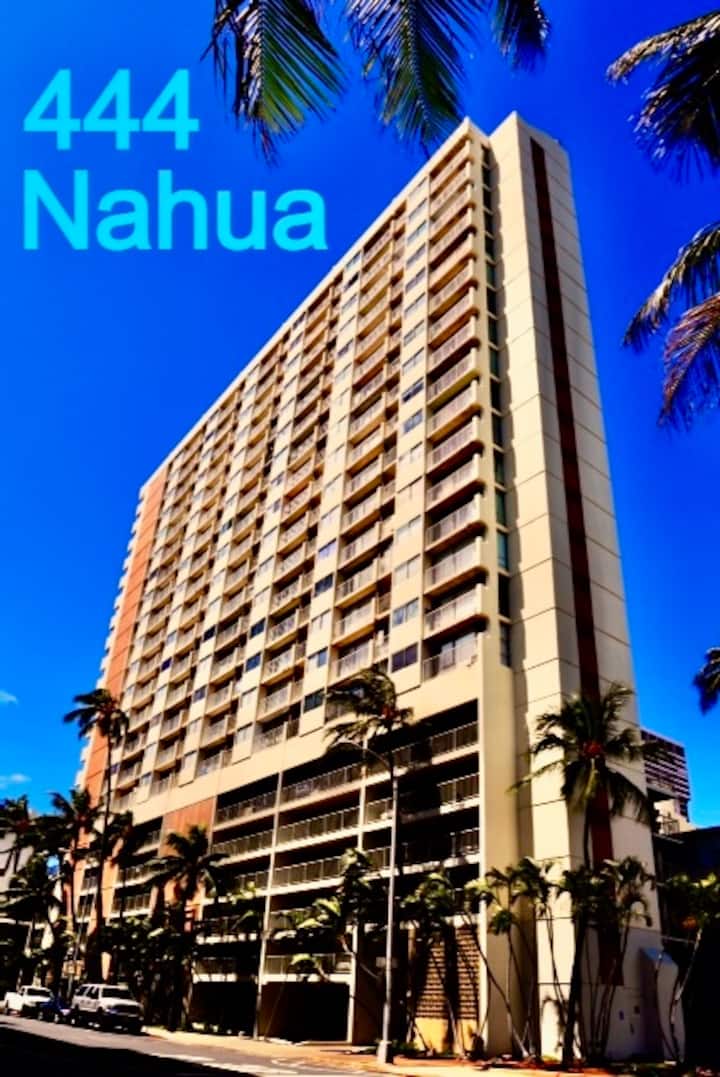 Fabulous Condos In The Heart Of Waikiki Beach - Honolulu, HI