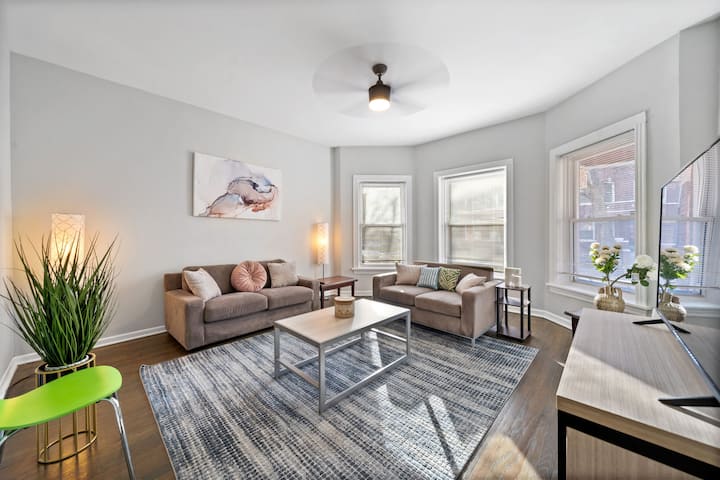 Cozy Woodlawn Retreat 1 - Englewood - Chicago