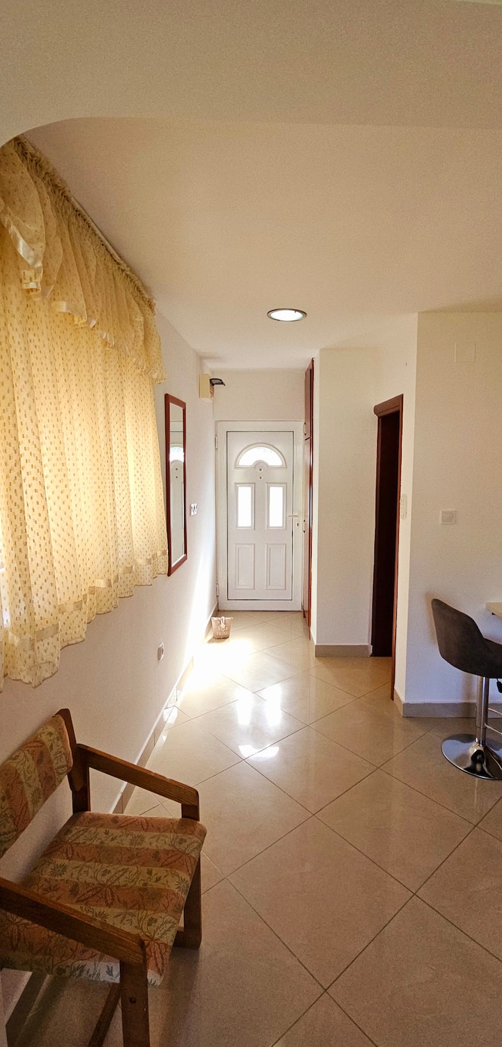 Jelena3 Apartment With Free Parking - Budva