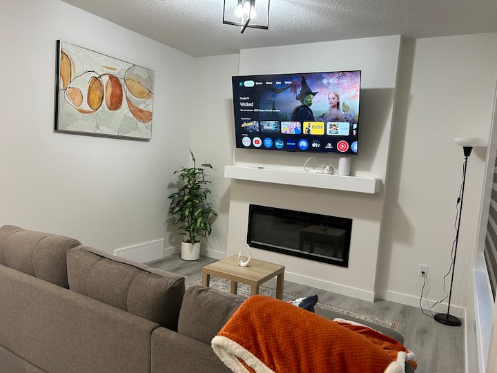 Private 1br - Full House Use & No Shared Space - Fort Saskatchewan