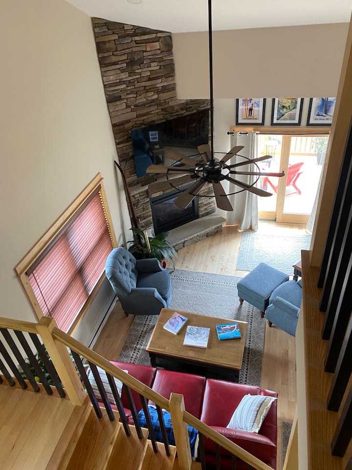 Lacus Et Montes Lodge - Saranac Lake, NY