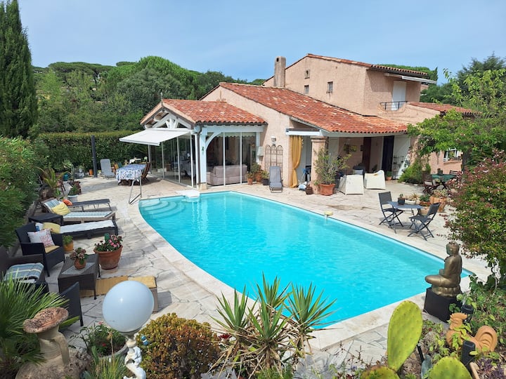 Charmante Villa 6 Pers Au Calme - Sainte-Maxime