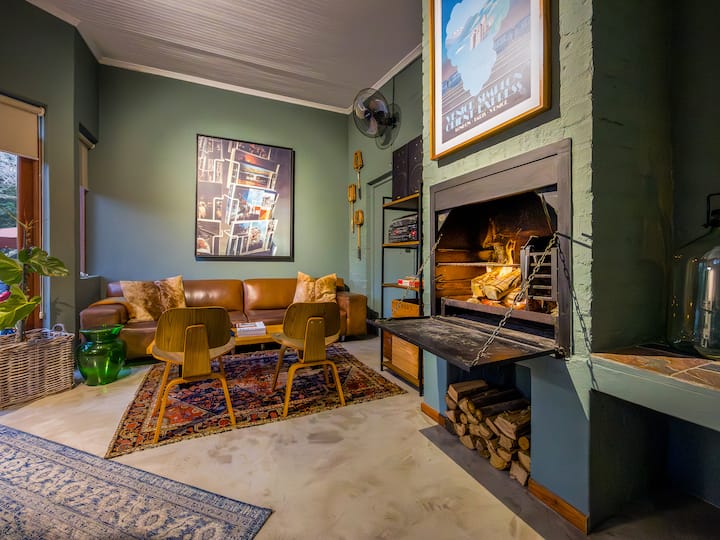 Durbanville Village - The Cabana - ケープタウン