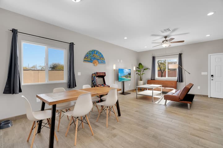 Westside Gem L Huge Yard | Doggies & Rv's Welcome! - Tucson, AZ