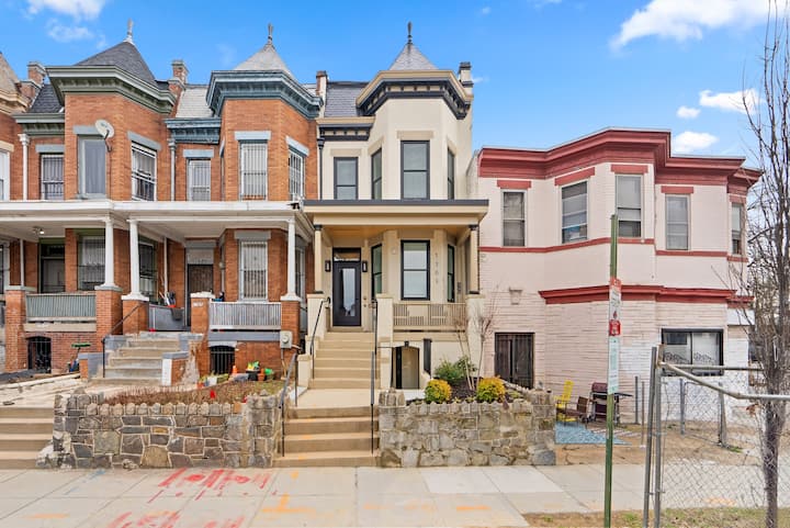 The District Dwelling+new Renovation, 3 Bedroom - Washington