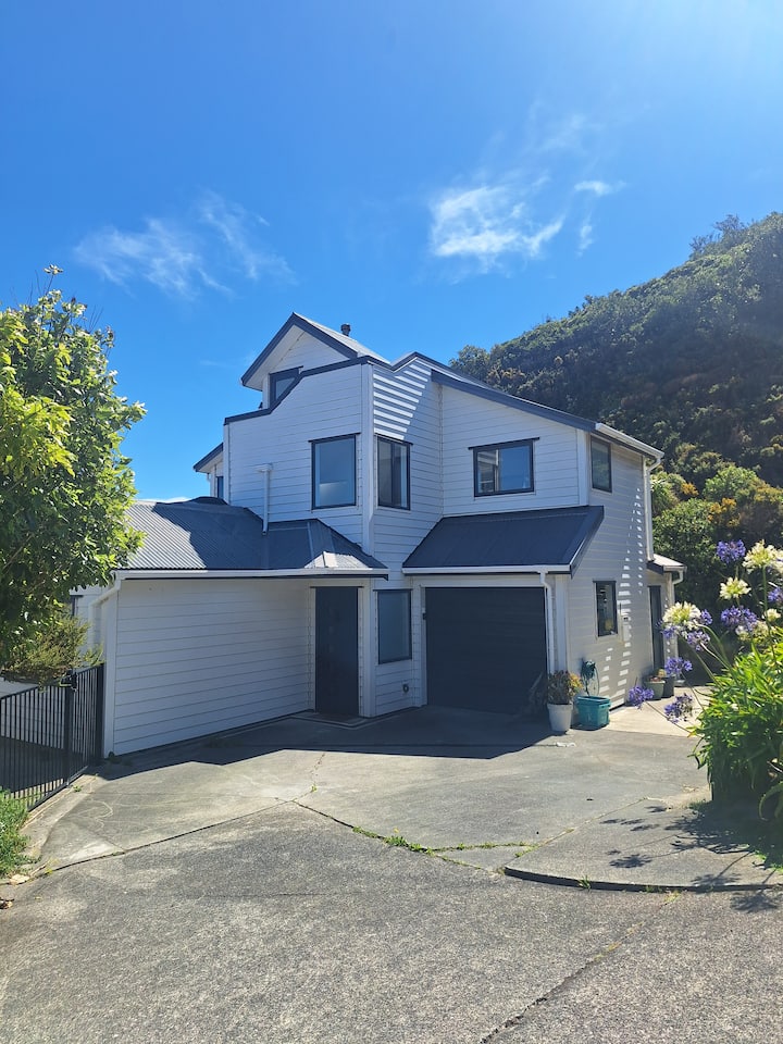 Seaside Retreat – Stargazing & Pet Owner’s Haven - Wellington