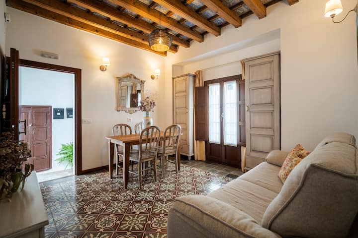 Céntrico Y Coqueto Planta Baja Con Patio - Vejer de la Frontera
