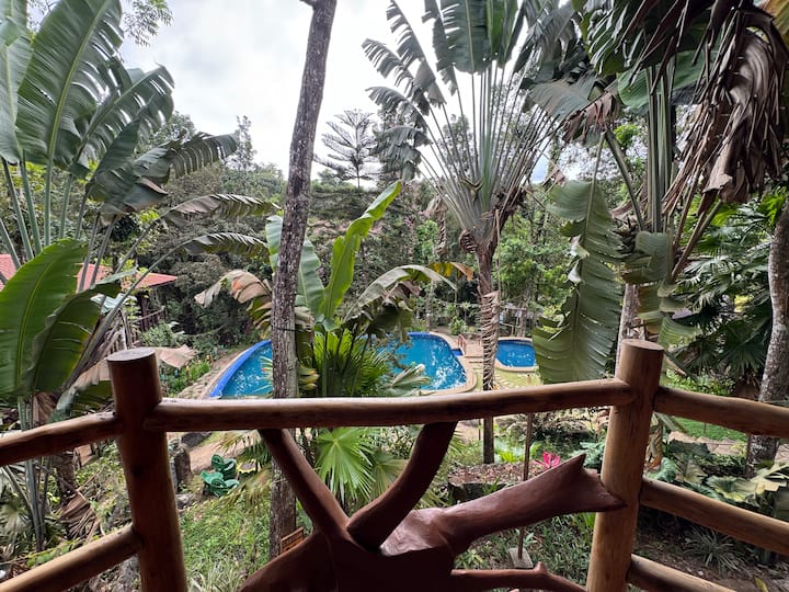 Cabin In The Sanctuary - Antipolo