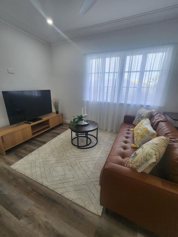 Cozy Home Close To Train Station And Airport - Virginia