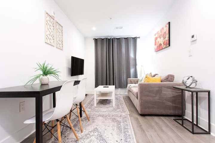 Cozy 1br In Petworth W/ Fast Wi-fi & Walk To Shops - Arlington, VA