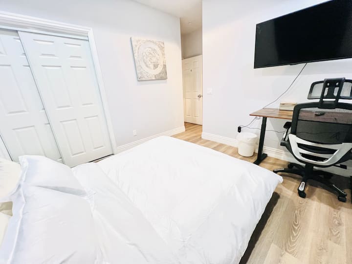 #A/cozy Room&private Bath Free Parking Close Dtla - Monterey Park, CA