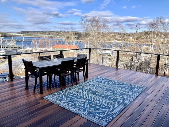 Bay Views Of Belfast Harbor - Belfast, ME